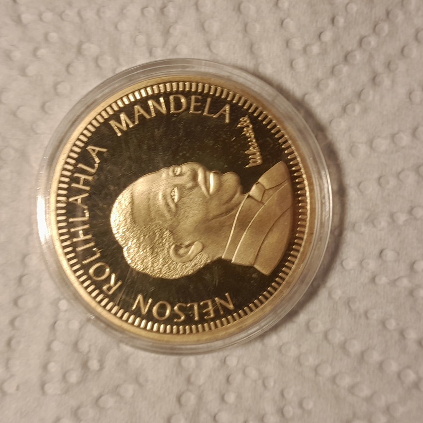 Commemorative Mandela Coin JuggleBee